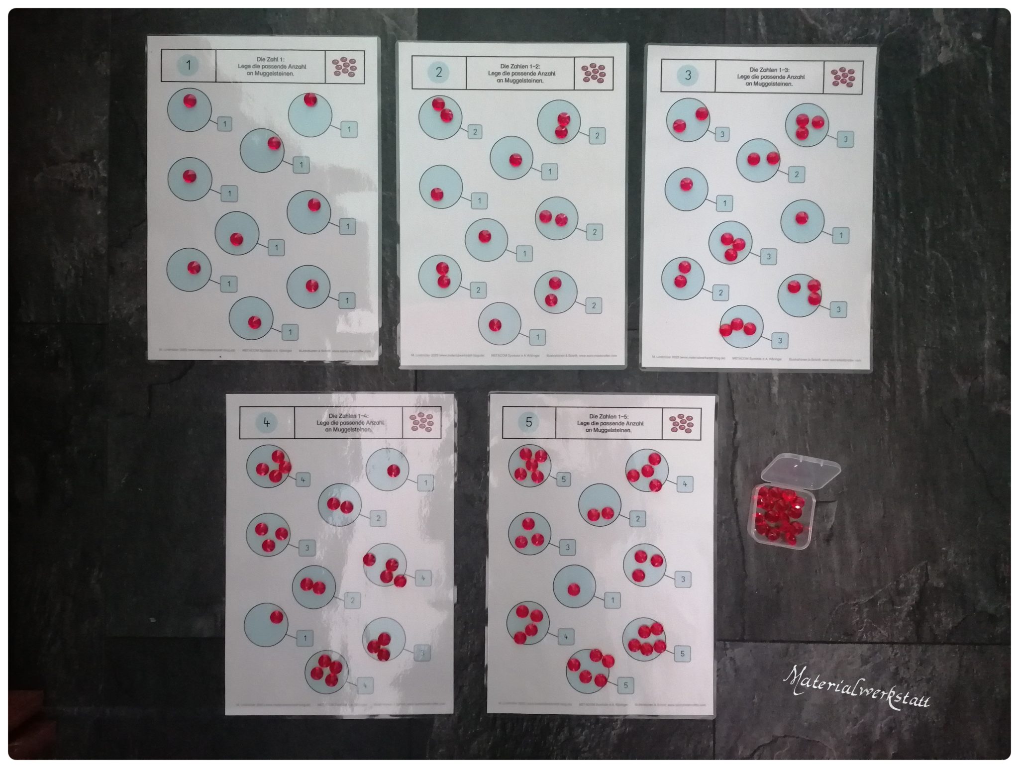 Mengen 1-5: Muggelsteine legen oder Punkte malen – Materialwerkstatt
